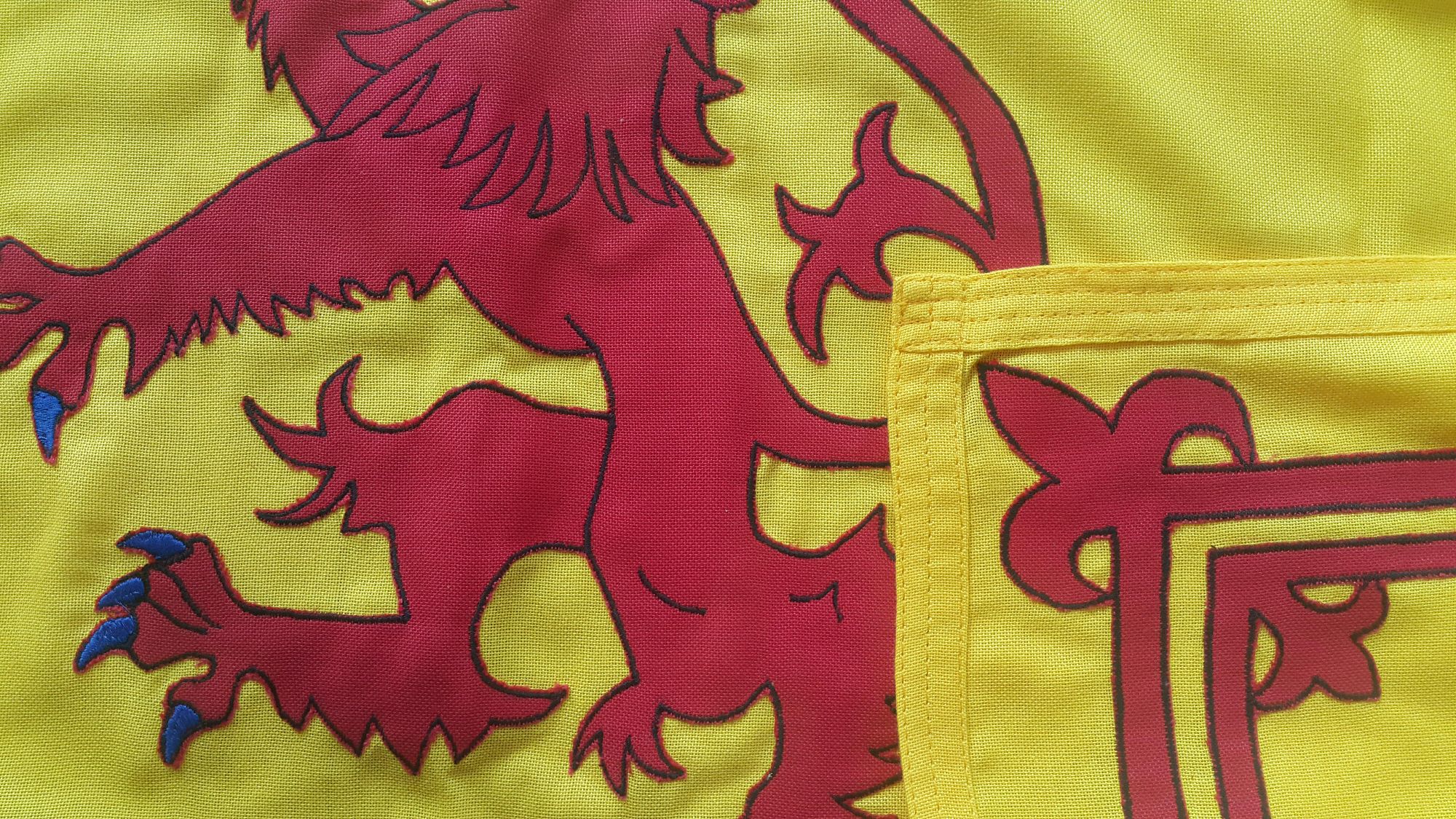 Scotland Lion Rampant MoD sewn embroidered flag - PUFFIN FLAGS UK